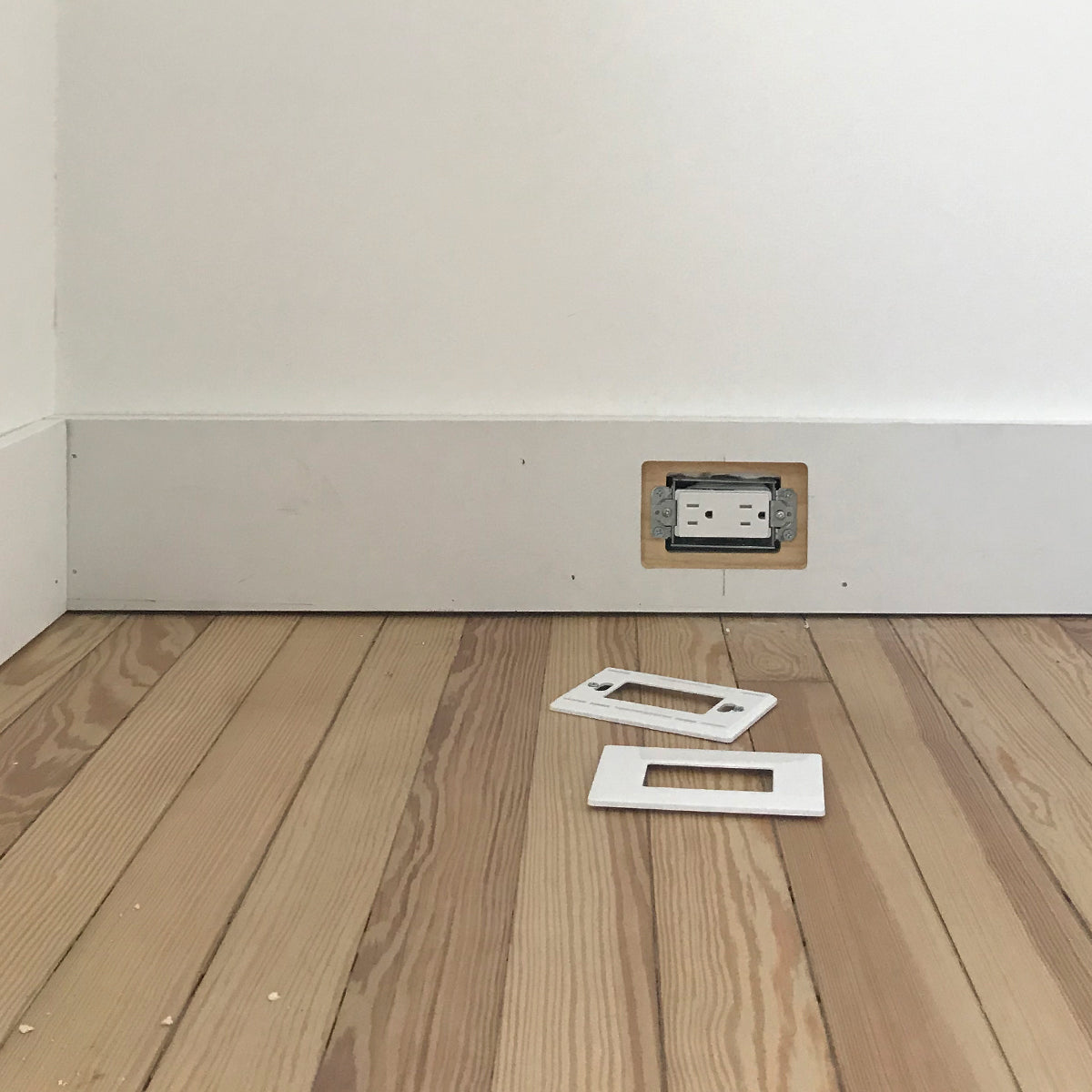 Modern Farmhouse Remodel: Flush Baseboard Outlets – Flushtek